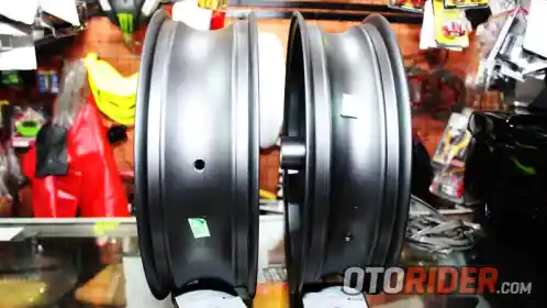 Pelek Yamaha NMax 14 Inci Bertapak Lebar, Cuma Rp 1,3 Jutaan