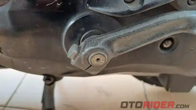 Kick Starter di Motor Matic Juga Perlu Dirawat, Begini Caranya