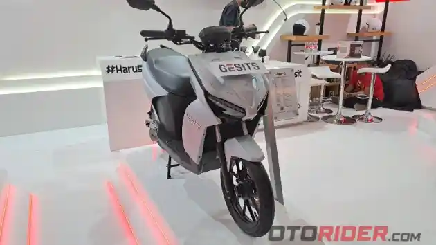 Motor Listrik Gesit Raya Hadir di IIMS 2023, Pakai Setang Telanjang
