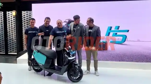 Motor Listrik Electrum H5 Resmi Dirilis, Tawarkan Banyak Lokasi Swap ...