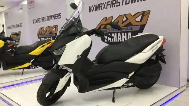 Empat Pilihan Warna Yamaha XMax, Elegan dan Sporty