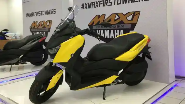 Empat Pilihan Warna Yamaha XMax, Elegan dan Sporty