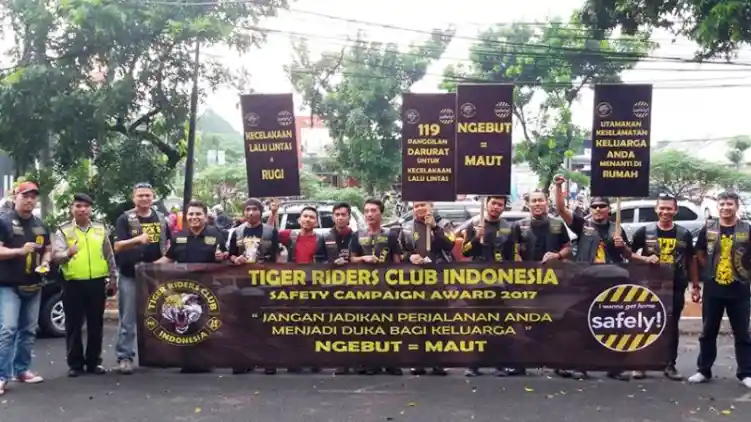 Tiger Riders Club Indonesia (TRIC) Gelar Aksi Keselamatan Di Jalan Raya