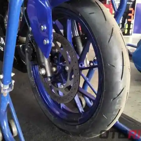 Modifikasi All New Yamaha R15, Siap untuk Balap Endurance!