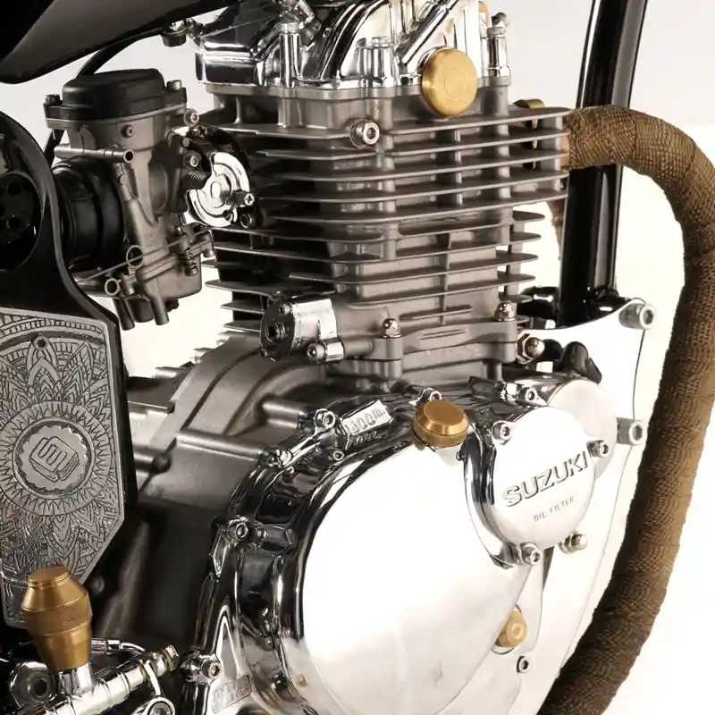 Imajinasi Bawa Thunder 250 Jadi Motor Custom yang Sukses