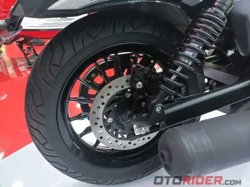 GALERI: Punya Tampang Gahar, Ini Detail Tampilan Keeway V252C