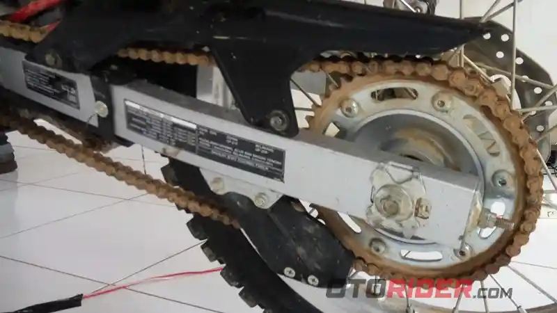 Waktu yang Tepat Mengganti Gear dan Rantai Motor, Tiap Kapan?