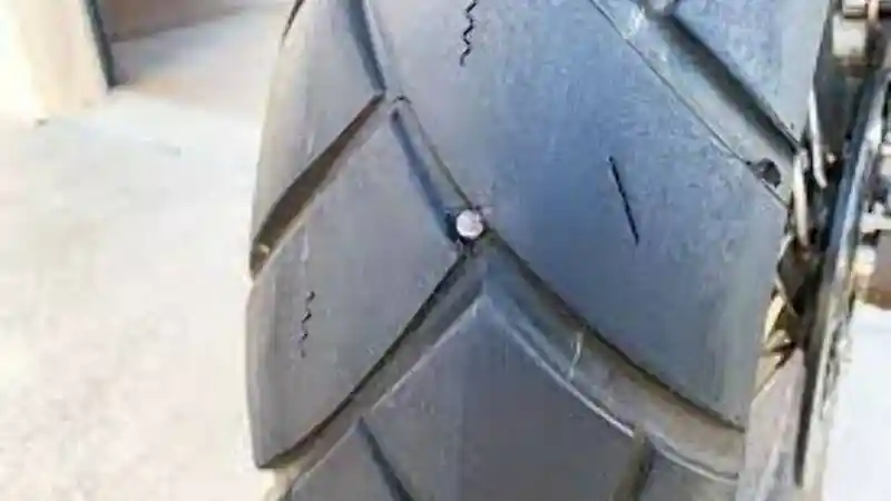 Berapa Jumlah Maksimal Tambalan Di Ban Tubeless Motor?