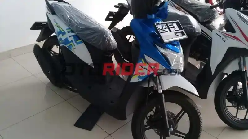 Komparasi Harga Honda BeAT Series Vs Yamaha Mio Series, Manakah Paling ...