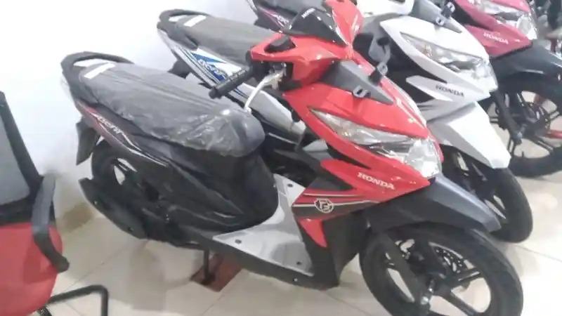 Cocok untuk Anak Kampus, Dapatkan Honda BeAT Sporty Dengan Modal Awal ...