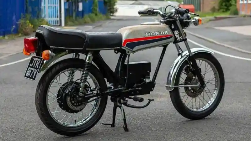 Desain Tetap Klasik, Honda CB100 Dikonversi Jadi Motor Listrik