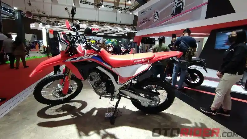 GALERI: Tampilan Sangar Honda CRF250L 2023 di IIMS 2023