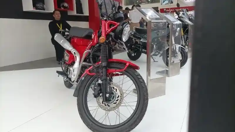 GALERI: Lebih Dekat dengan Honda CT125 2023
