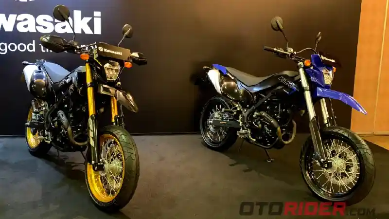 Gaya Supermoto, Simak Harga Kawasaki D-Tracker dan KLX230SM Juli 2022!