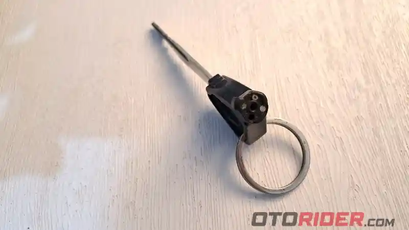 Kunci Magnet Motor Sudah Rusak, Ganti Satu Set atau Bisa Diduplikat?