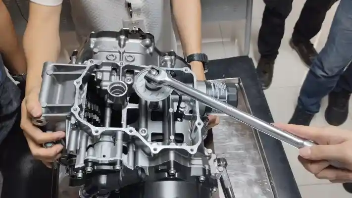 Tips Menghindari Kerusakan pada Motor dengan Kunci Torsi