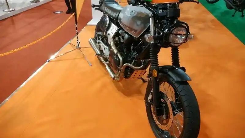 Keeway Luncurkan SCR 250V Non ABS, Harga Lebih Murah!