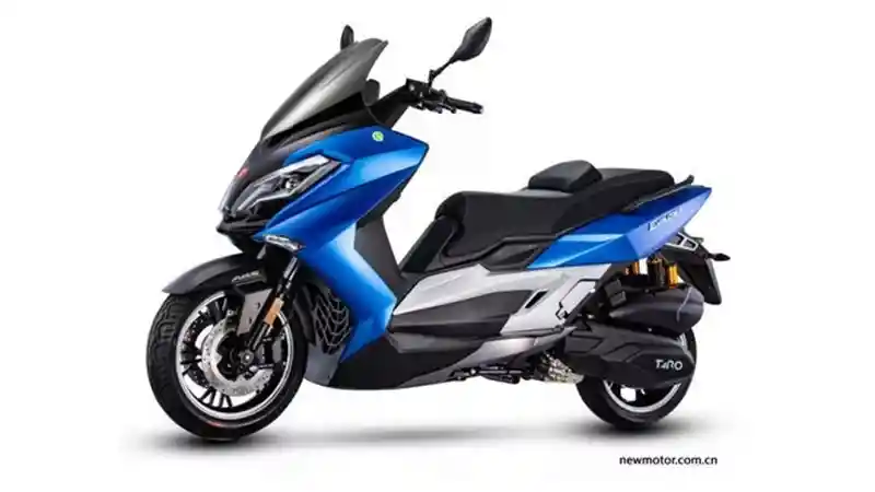 Skuter 300 cc Berlabel Taro RT300T Resmi Diluncurkan